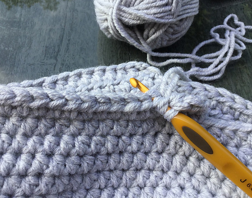 Ravelry: Futurama Style Robot Bender Hat pattern by Tamara Nowack