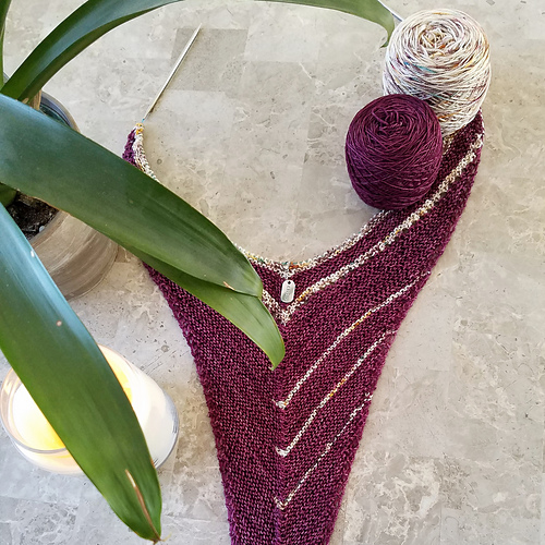 Ravelry: Akira pattern by Tamy Gore
