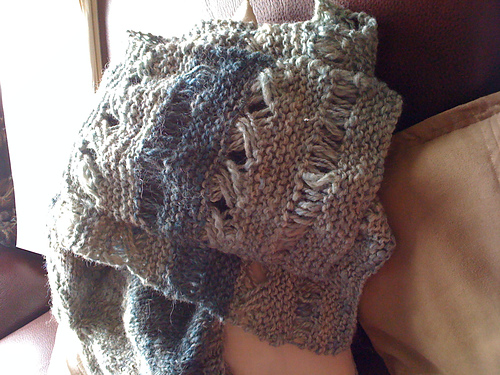 Ravelry: Paradigm Shift - Scarf pattern by Naomi Chaney