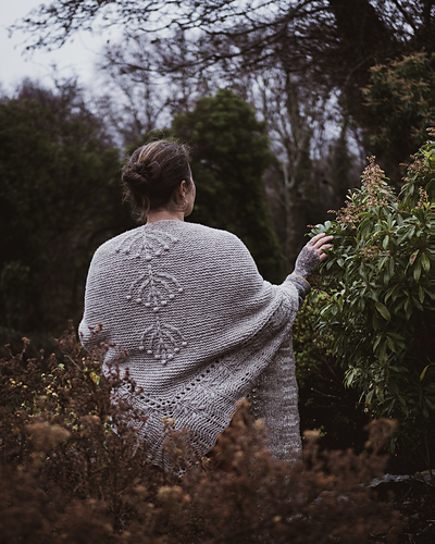 Ravelry: Rowan shawl pattern by Tania Barley