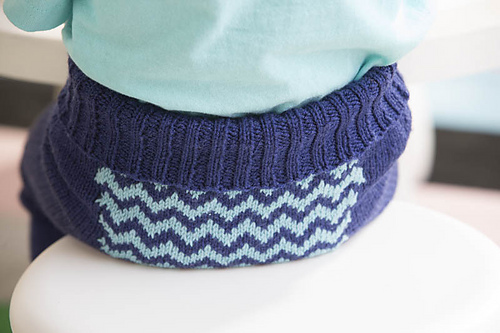 Ravelry: Chevron Pants pattern by Justine Turner
