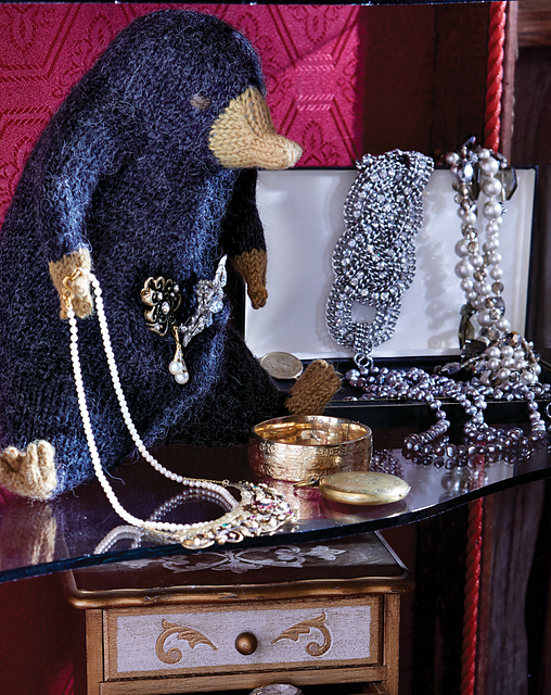 Ravelry: Niffler pattern by Sara Elizabeth Kellner