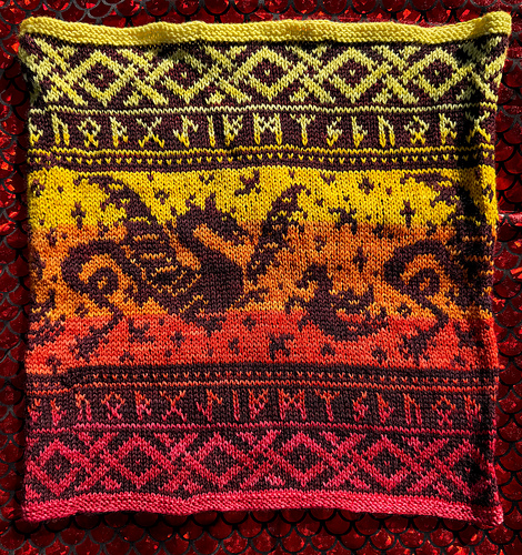 Ravelry: Dragon Riders Cowl pattern by Tanis Gray
