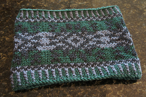 Ravelry: 128 Chunky Fair Isle Cowl pattern by Tanis Gray