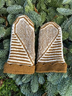 Ravelry: Jultvär2020 pattern by Tant Mian