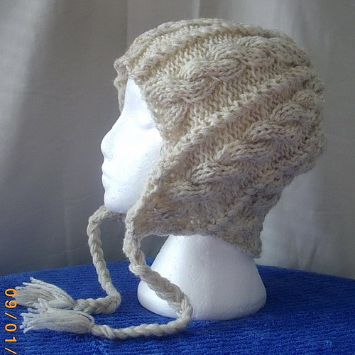 Ravelry: Jason's Two-Needle Ski Hill Hat pattern by Christina Drummond