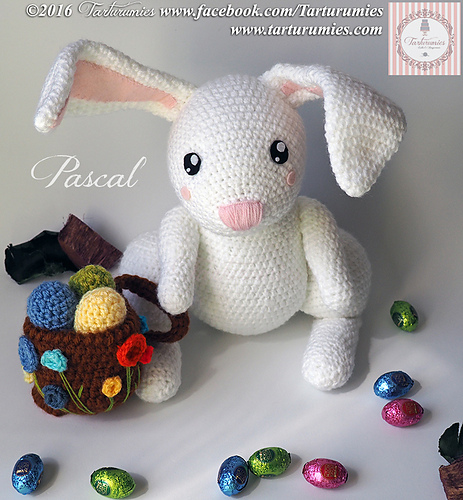 Ravelry: Amigurumi: Conejo Pascal / Bunny Pascal pattern by Tarturumies