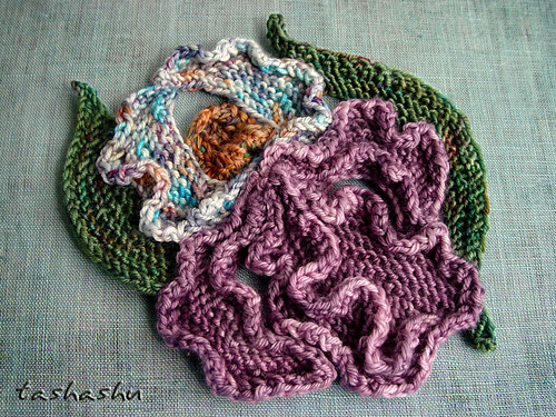 Ravelry: Decorative knitted Iris flower pattern by Svetlana Gordon