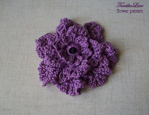 Ravelry: Tashatan740's Crochet flower brooch, pattern. How to make!