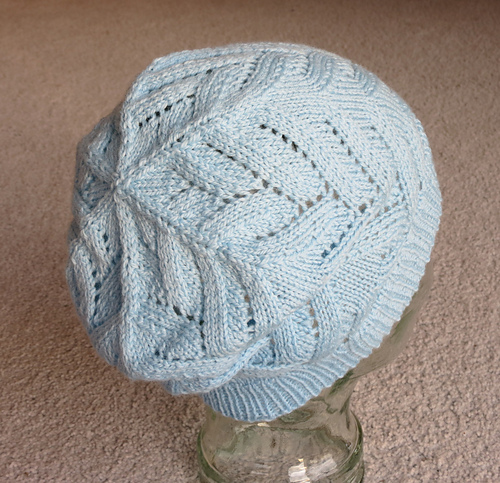 Ravelry: Huatau Hat pattern by Francoise Danoy