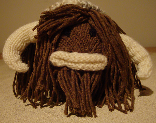 Ravelry: Bantha - Star Wars! pattern by Tara Brailsford