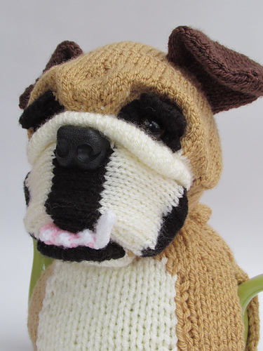 Ravelry: British bulldog tea cosy pattern by Susan Cowper