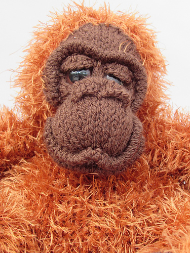 Ravelry: Orangutan tea cosy pattern by Susan Cowper