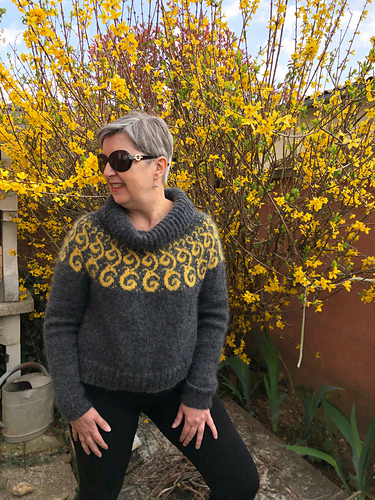 Ravelry: Mohair Fudge pattern by Anna Johanna