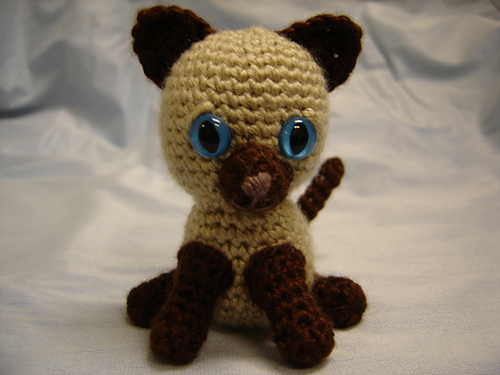 Ravelry: Basic Kitty pattern by Beth Ann Webber