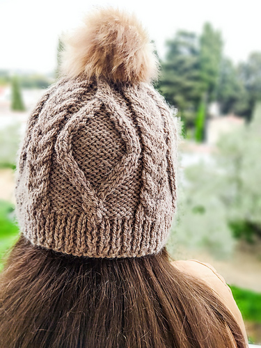 Ravelry: Aisling Hat pattern by Rosanna P. Botta