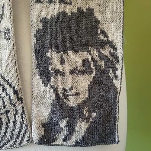 Ravelry: The Scarf With the Power (Labyrinth) pattern by Tess Campbell