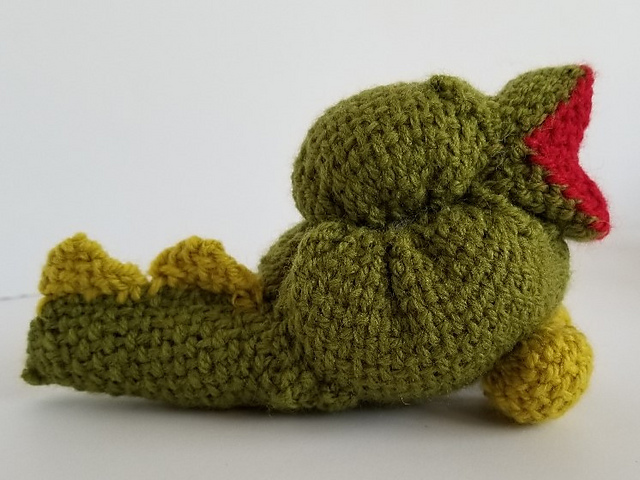 Ravelry: TexasGabi's TURTLE Hexagon Pin Loom: Dino Gnome