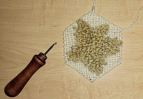 Ravelry: TexasGabi's "Not So Typical Weave Along" -- Rug Hooking