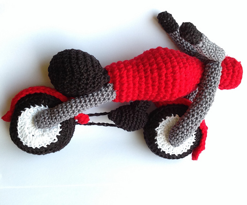 Ravelry: Motor Bike Amigurumi pattern by Tharundharansmom mahesubbu