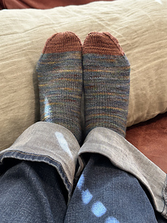 Ravelry: WildEarthSubRosa's Earthy Sea Socks