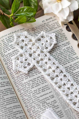 Ravelry: Easter Cross Bookmark pattern by The Bluebonnet Farmhouse