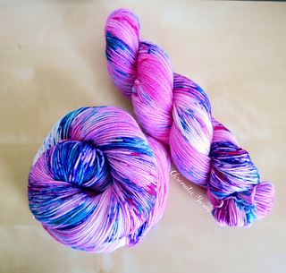 Ravelry: Chromatic Yarns MCN 4 ply