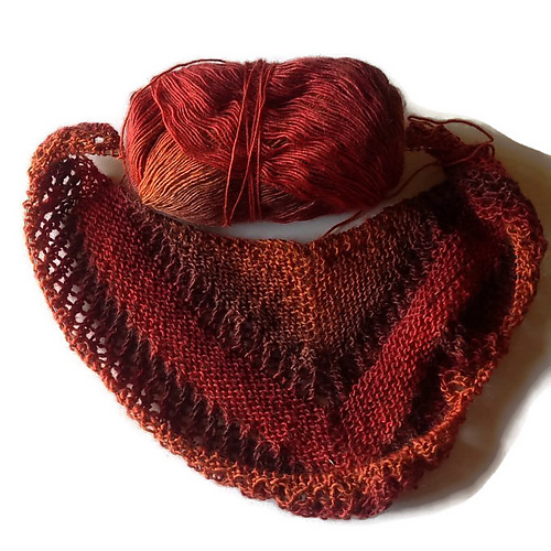 Ravelry: TheCraftyTyke's Reyna