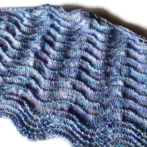 Ravelry: TheCraftyTyke's Chasing Waves Pattern Sample: Small