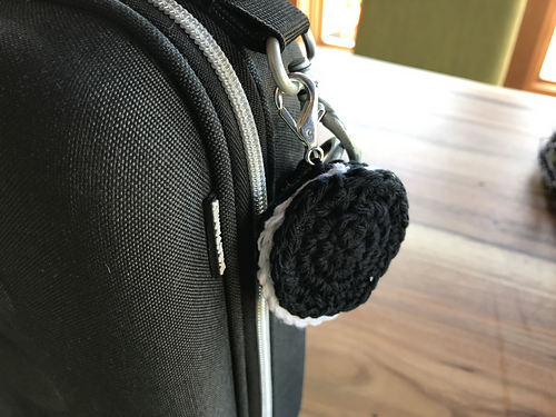 Ravelry: Cookie Luggage Tag pattern by Michael Sellick