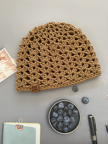 Ravelry: L'il Bit Hippy Skull Cap pattern by The Crochet Fix