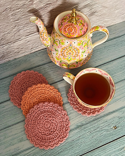 Ravelry: Ring of Stars Coasters pattern by The Crochet Fix