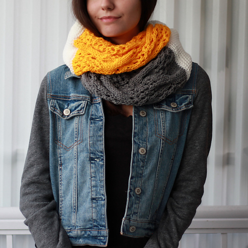 Ravelry: Julia pattern by April Miller