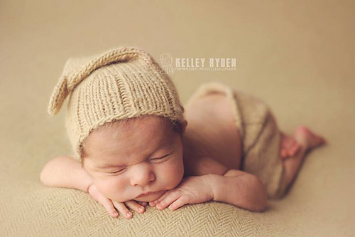 Ravelry: Noah night cap pattern by Monika Mohacsi