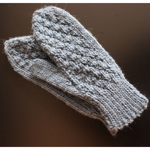 Ravelry: Errigal Mittens pattern by Ciara Doyle
