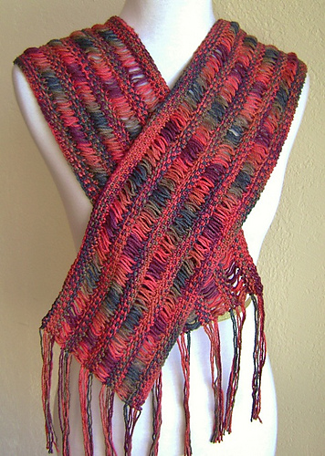Ravelry: Tiffany scarf pattern by Amy Kaspar