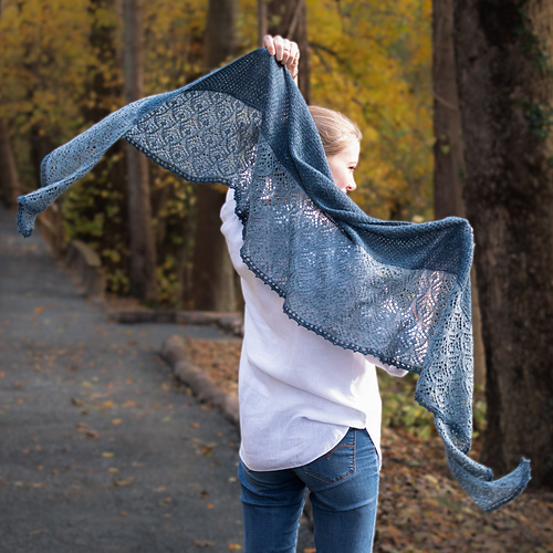 Ravelry: Lobelia pattern by Joanna Ignatius