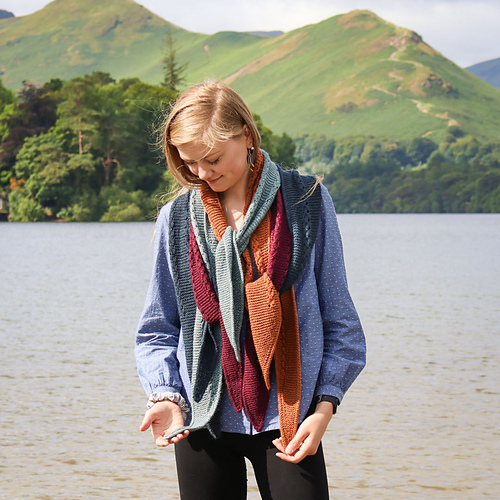 Ravelry: Bassenfell Scarf pattern by The Fibre Co.