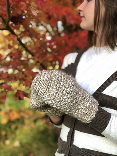 Ravelry: Miss Courtney's Mittens pattern by Shawna Underwood