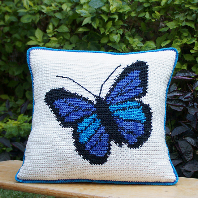Ravelry: Butterfly Pocket Pillowcase pattern by Esraa Riyad