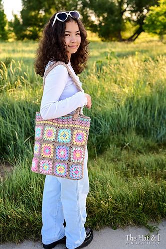 Ravelry: Granny's Square Dance Sack pattern by Marken of The Hat & I