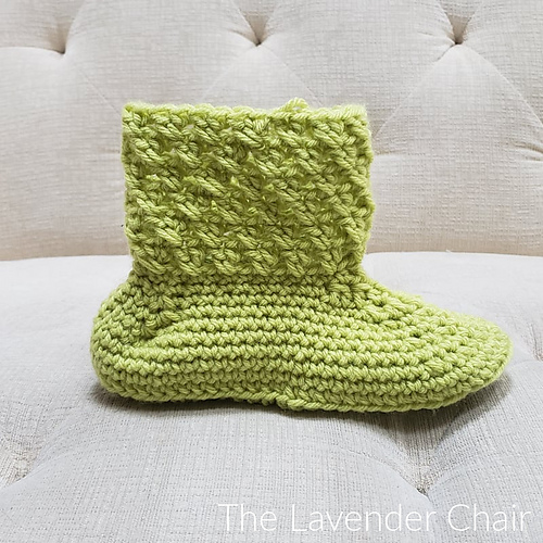 Ravelry: Crossed Double Slipper pattern by Dorianna Rivelli