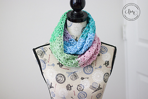 Ravelry: Equilibrium Infinity Scarf pattern by Amy Ramnarine