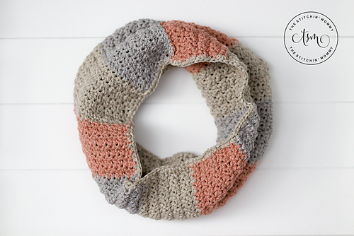 Ravelry: On the Coast Cowl pattern by Amy Ramnarine