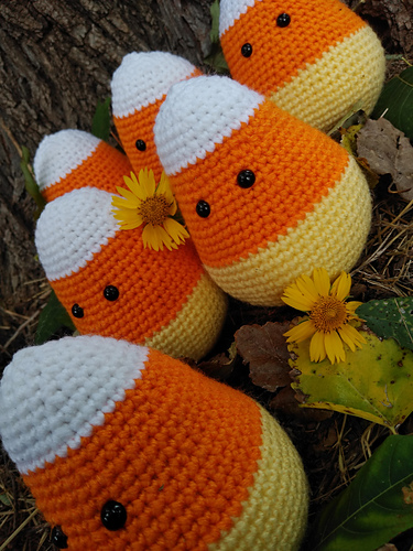 Ravelry: Candy Corn Bowling Set pattern by The Wooly Noggin