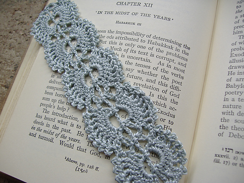 Ravelry: String of Pearls pattern by ThirtyOne Thirteen