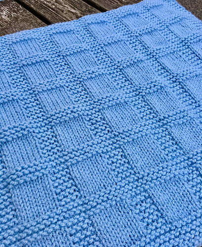 Ravelry: Simple Square Blanket pattern by Knit Sew Make
