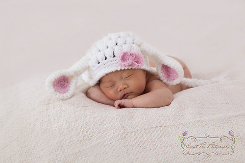 Ravelry: Little Lamb Bonnet Photo Prop pattern by Thomasina Cummings ...