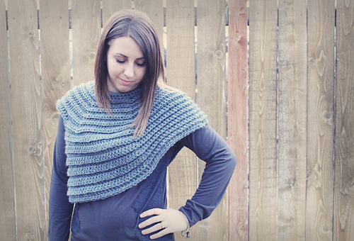 Ravelry: Half Body Cowl pattern by Thomasina Cummings Designs