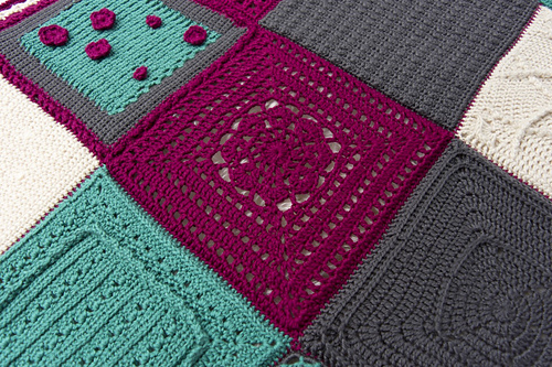 Ravelry: Fenced in Floret Square pattern by Bella lugosi